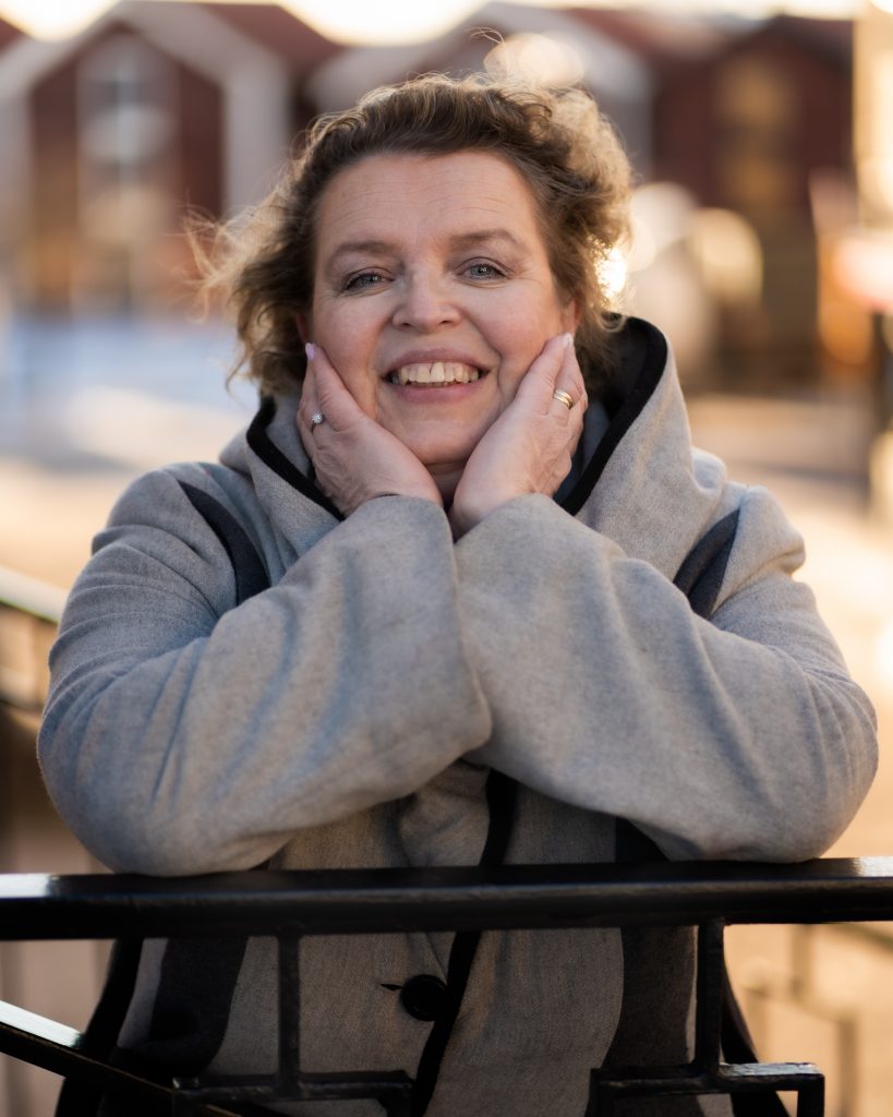 Lena JO: Leading Life Through Prayer and Science - Global Woman Magazine