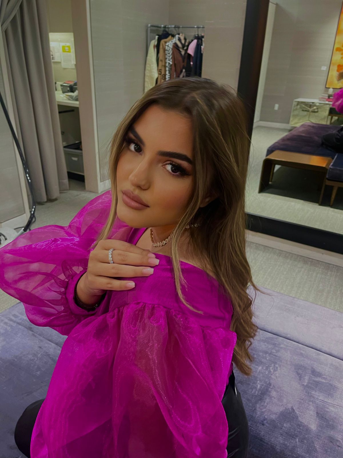 Alina JANI: A Born Singer, from Albania to America - Global Woman Magazine